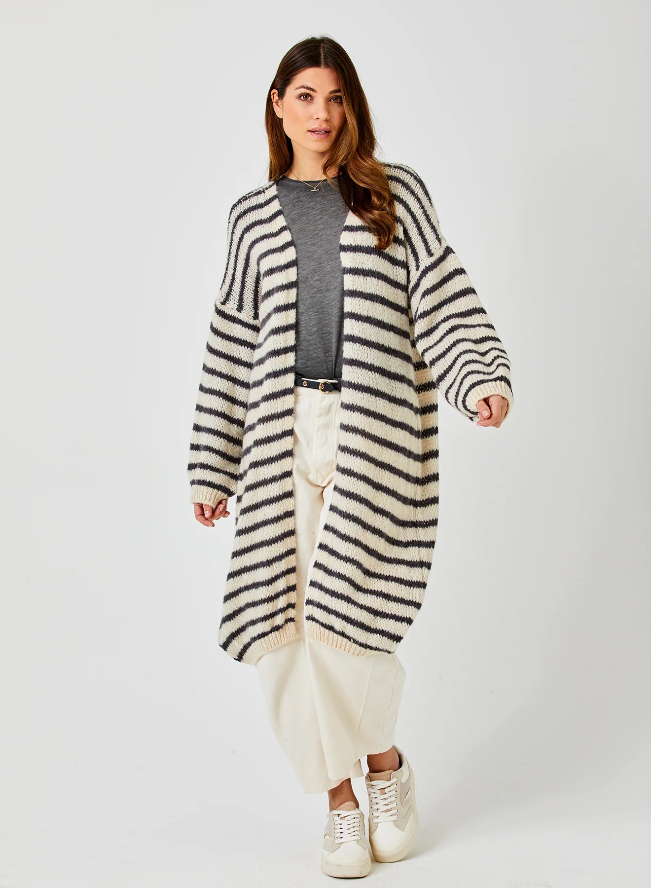 Flo Long Cardi – Ma Maison + Co.